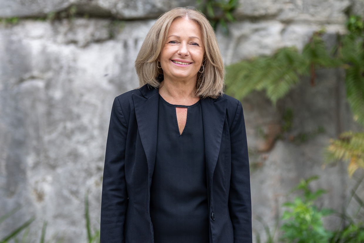 Patti Argitis - Cobden Hayson Real Estate